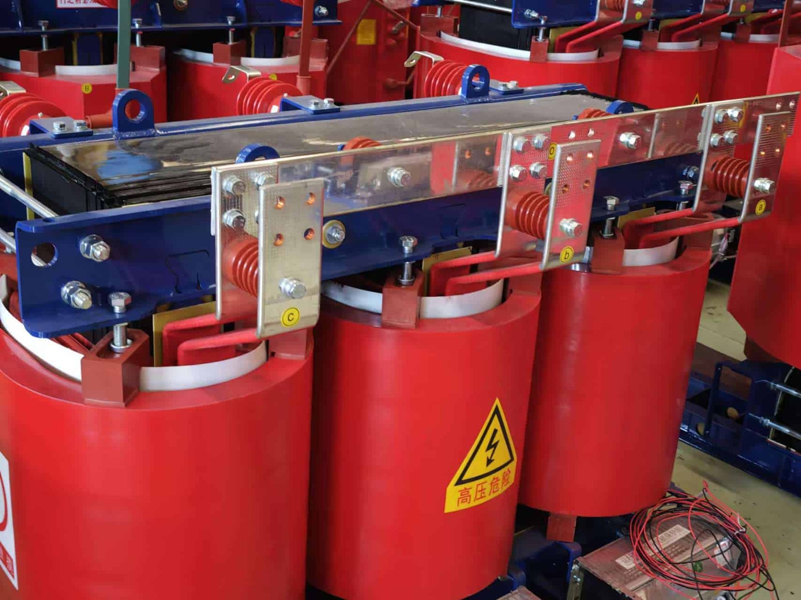 How to Maintain a Dry-Type Transformer: Best Practices